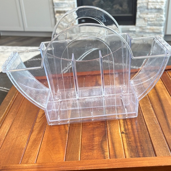 The Pampered Chef | Dining | Pampered Chef Acrylic Expandable Outdoor ...